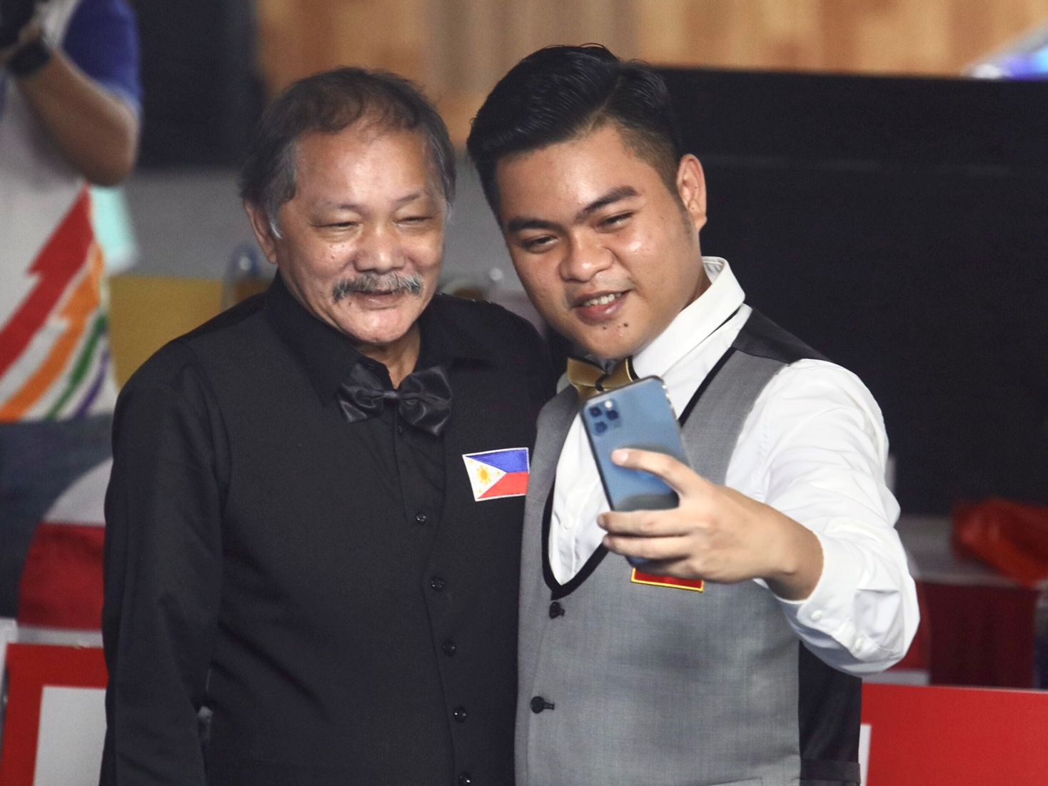 Huyền thoại billiards Efren Reyes chiến thắng lớn trước người hâm mộ ...