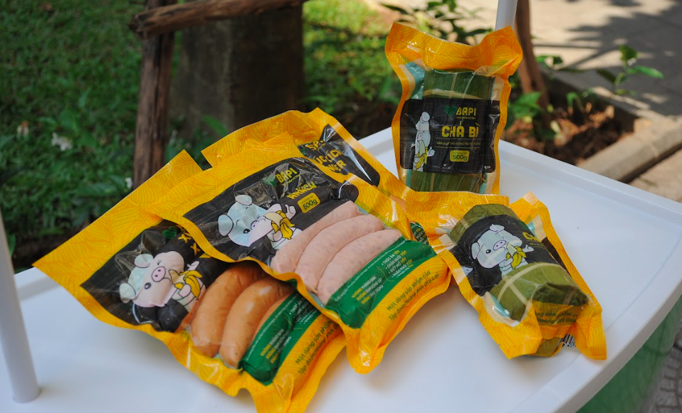 Bầu Đức đưa thịt heo ăn chuối ‘tiến quân’ ra thị trường Hà Nội