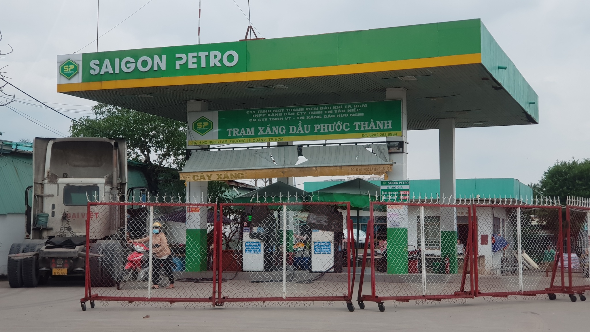 Bộ Công thương kiểm tra điều kiện làm thương nhân đầu mối xăng dầu của Saigon Petro