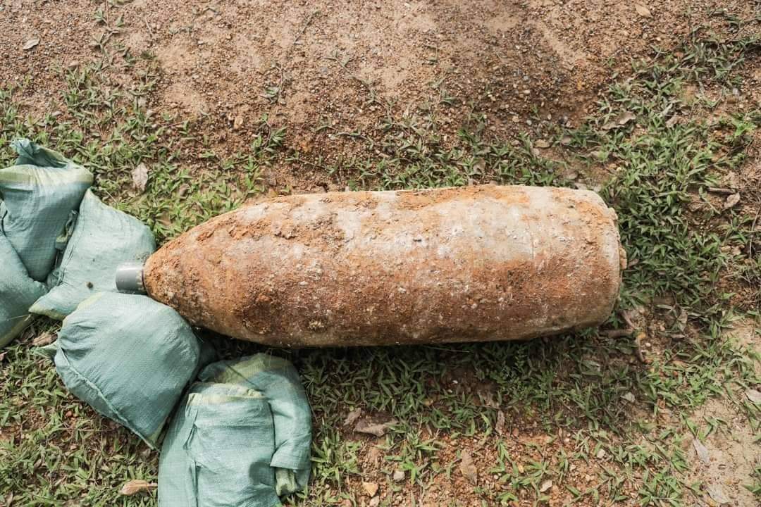 Quảng Trị: Xử lý 2 quả bom M117 trong vườn cao su