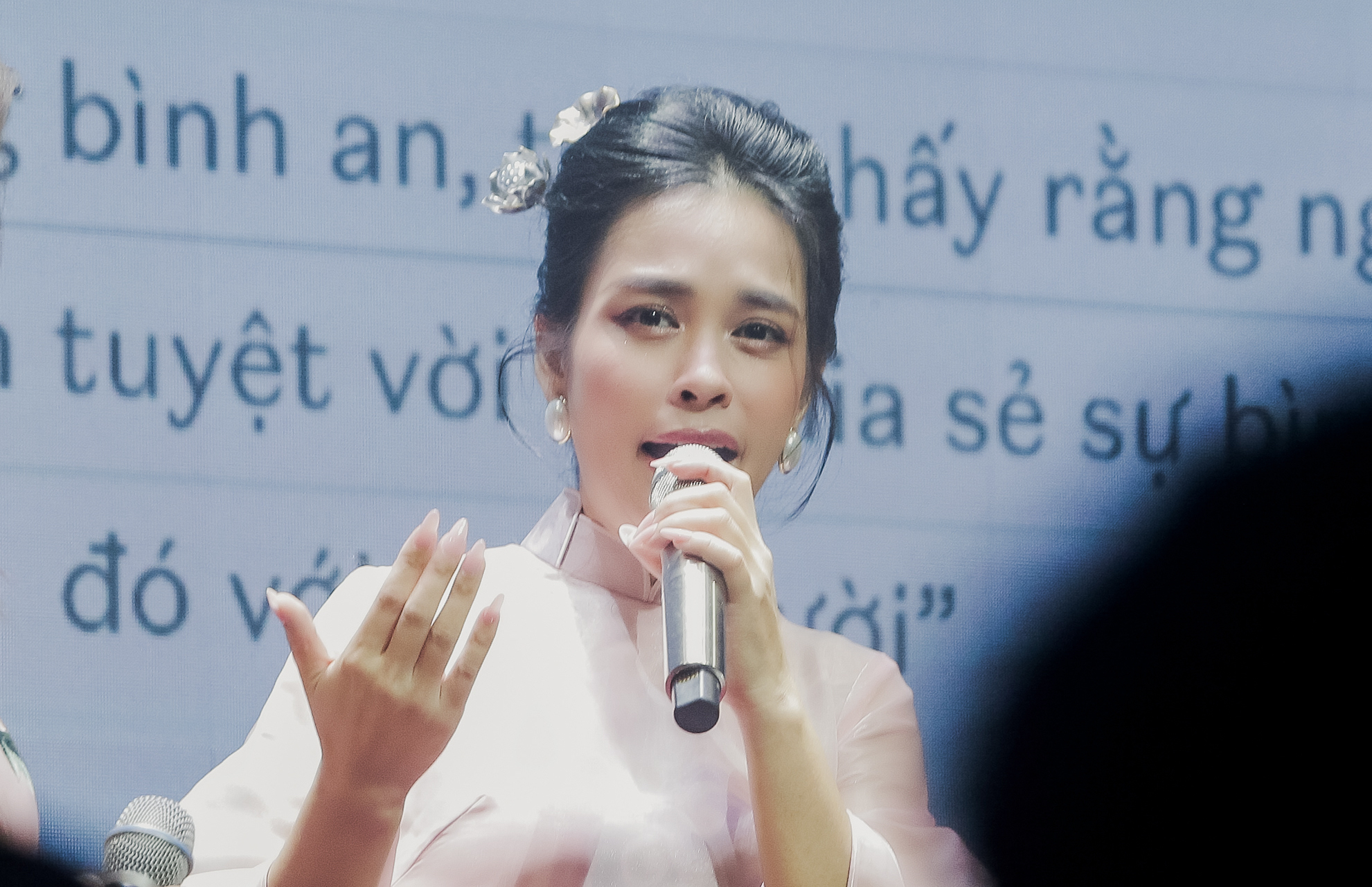 'O Sen' Ngọc Mai tiết lộ từng bị đồng nghiệp xem thường