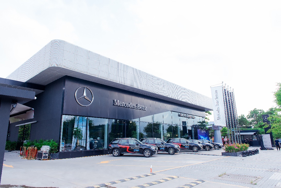 Khai trương đại lý Mercedes-Benz đầu tiên tại khu vực ĐBSCL