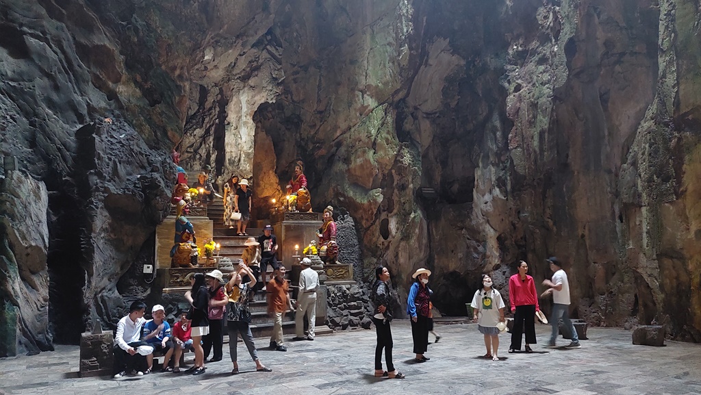 Ma nhai Ngũ Hành Sơn chính thức trở thành Di sản tư liệu thế giới