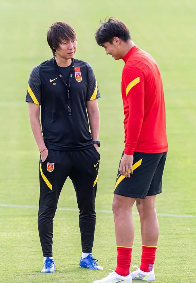 Huyền thoại Sun Jihai: 'Sức mạnh tuyển Trung Quốc giờ gần như ngang bằng Việt Nam'