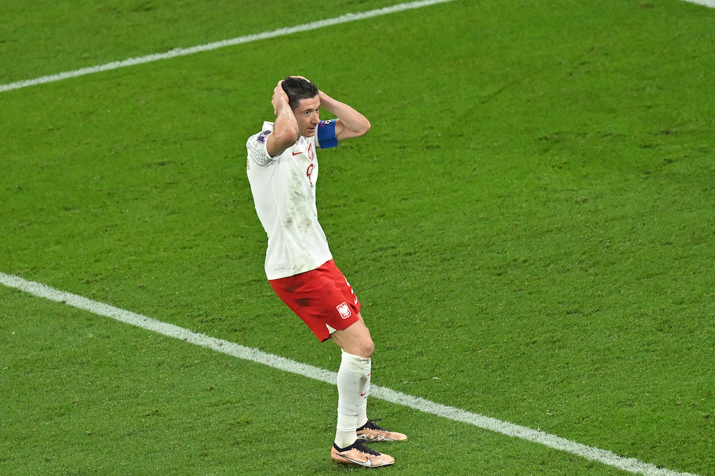 HLV tuyển Ba Lan lên tiếng về khả năng tước quyền đá phạt đền của ...