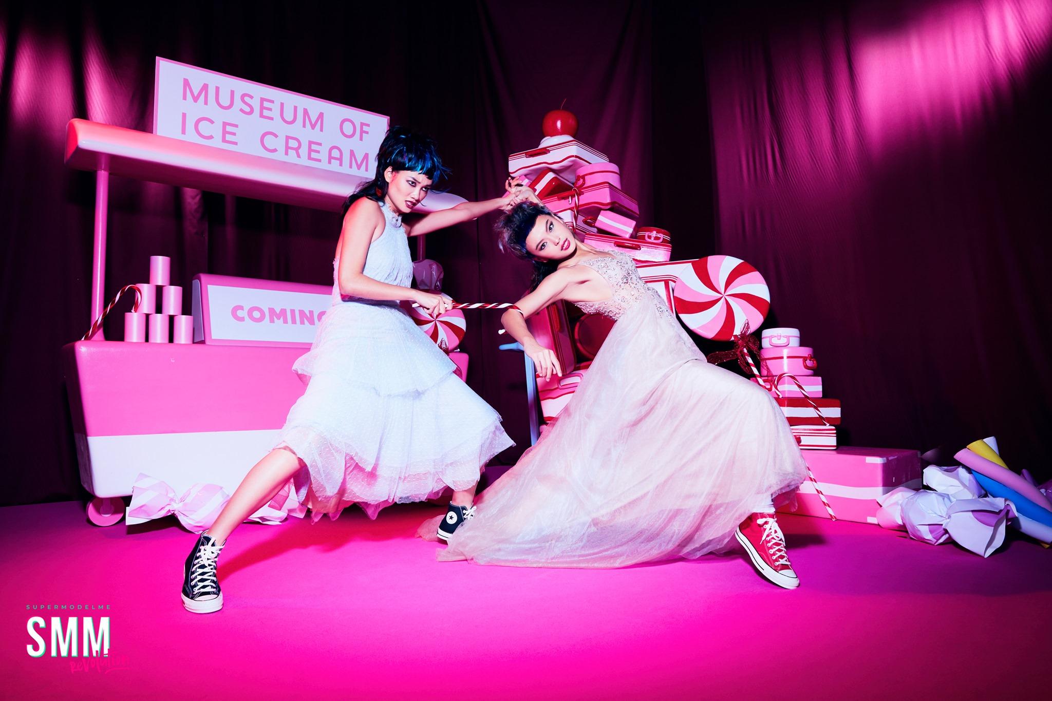 Người mẫu Việt bật khóc vì bị đối thủ 'chơi xấu' trong 'Supermodel Me'