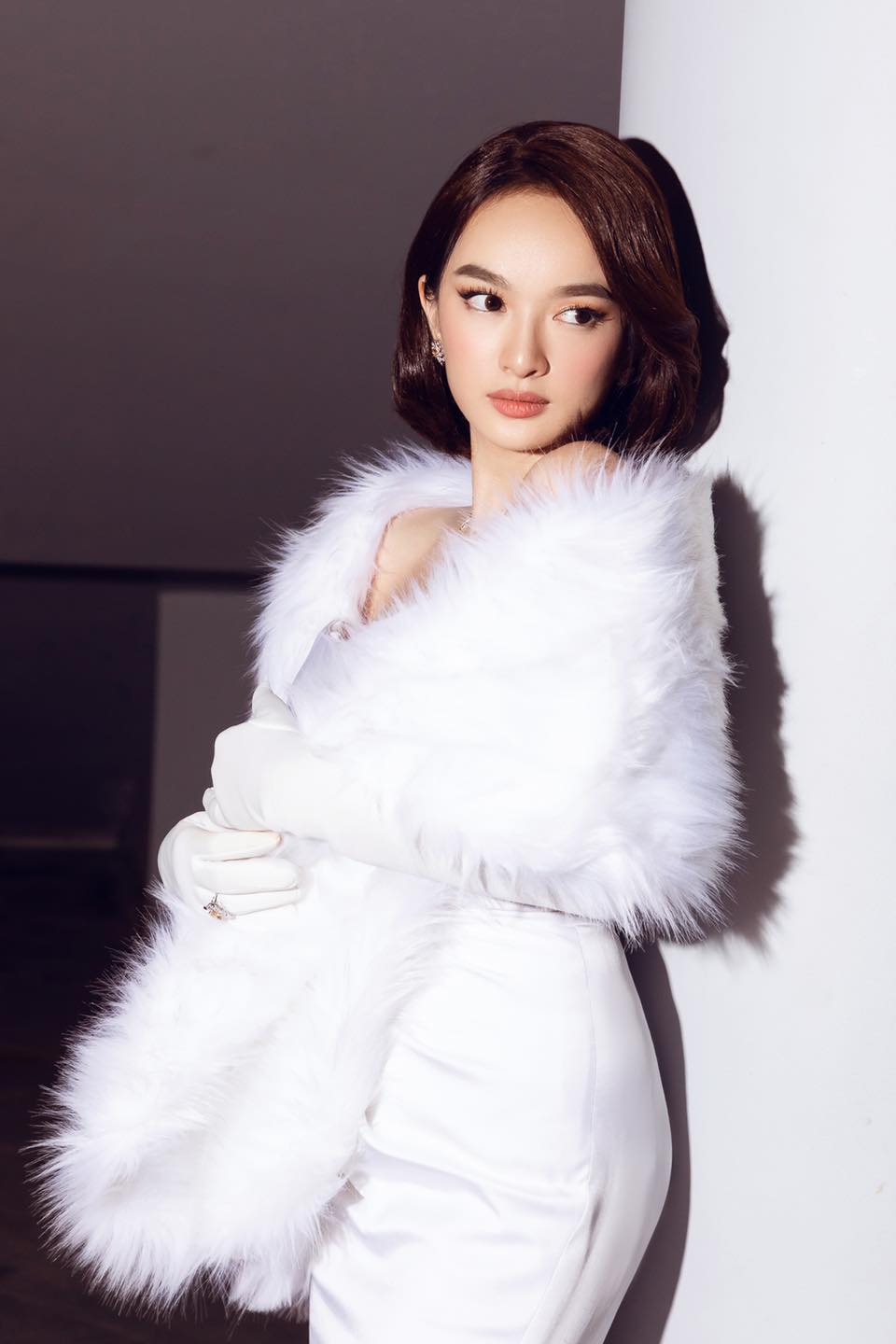 Vẻ nóng bỏng của Kaity Nguyễn ở tuổi 23