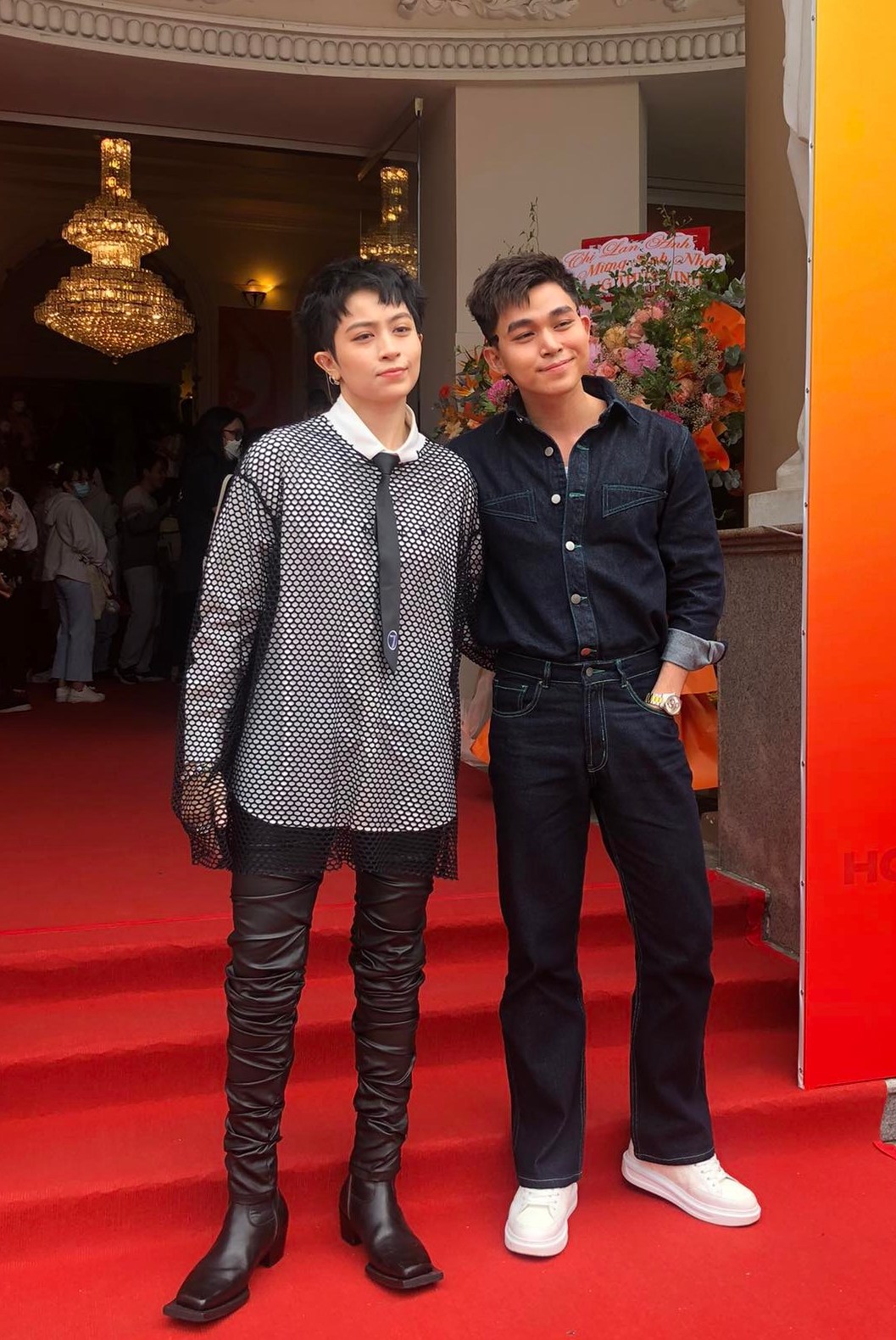 Gil Lê Tình Cảm đến Chúc Mừng Hoàng Thùy Linh Ra Mắt Album Mới