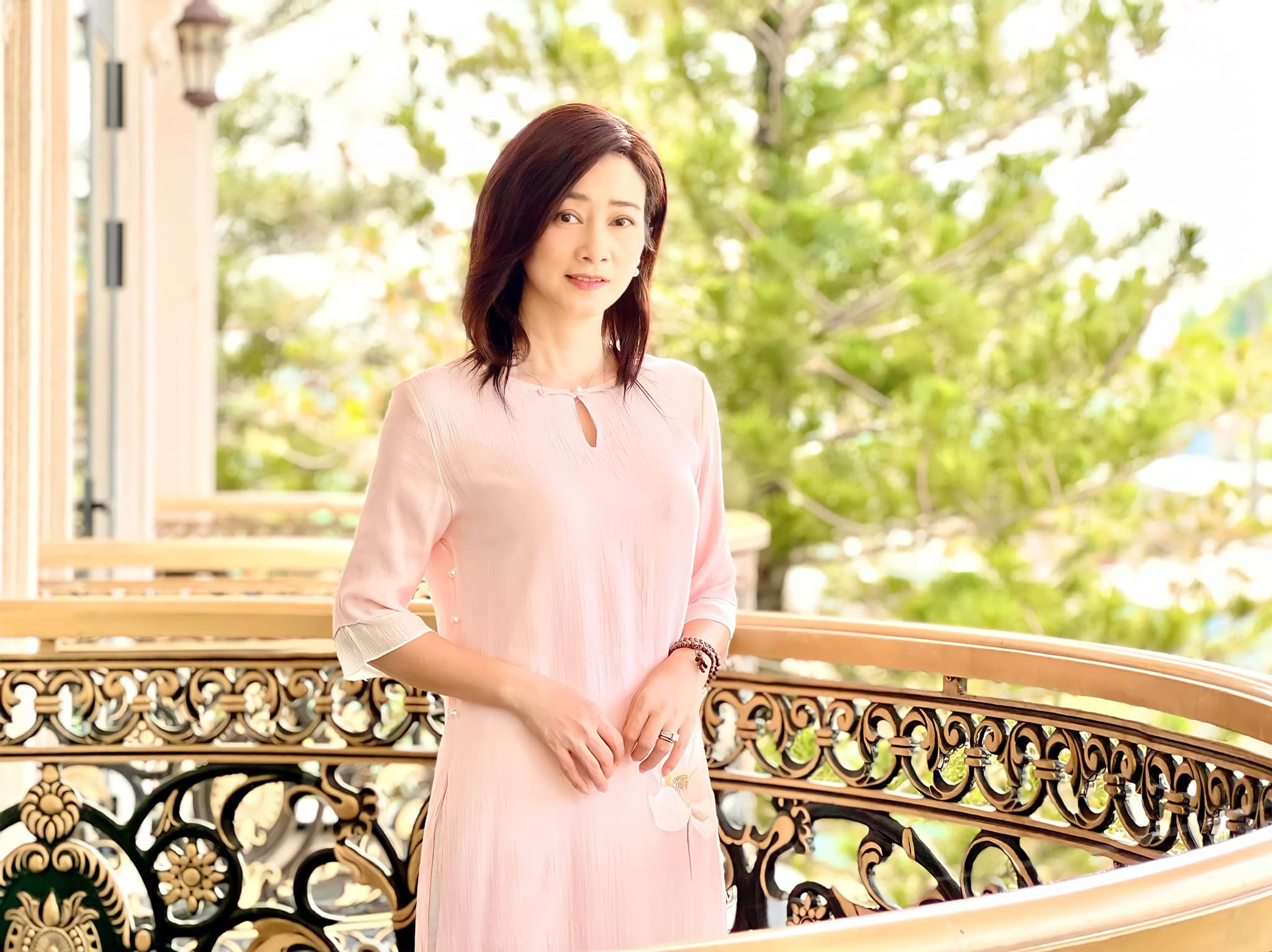 NSƯT Tuyết Thu: Một số nghệ sĩ phải chạy xe ôm để trang trải cuộc sống