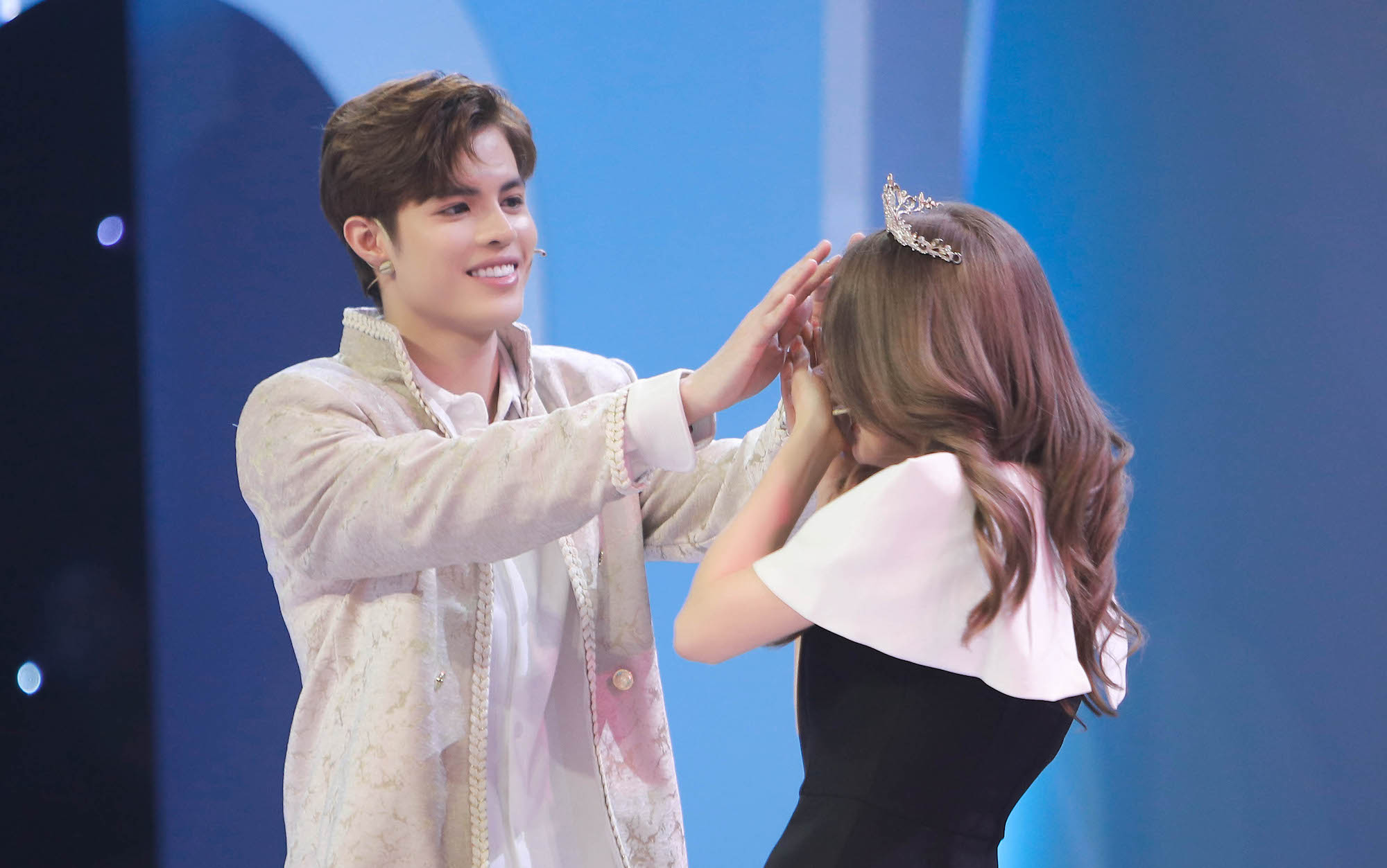 Hot girl từ chối hẹn hò với chàng trai thích thầm mình suốt một năm