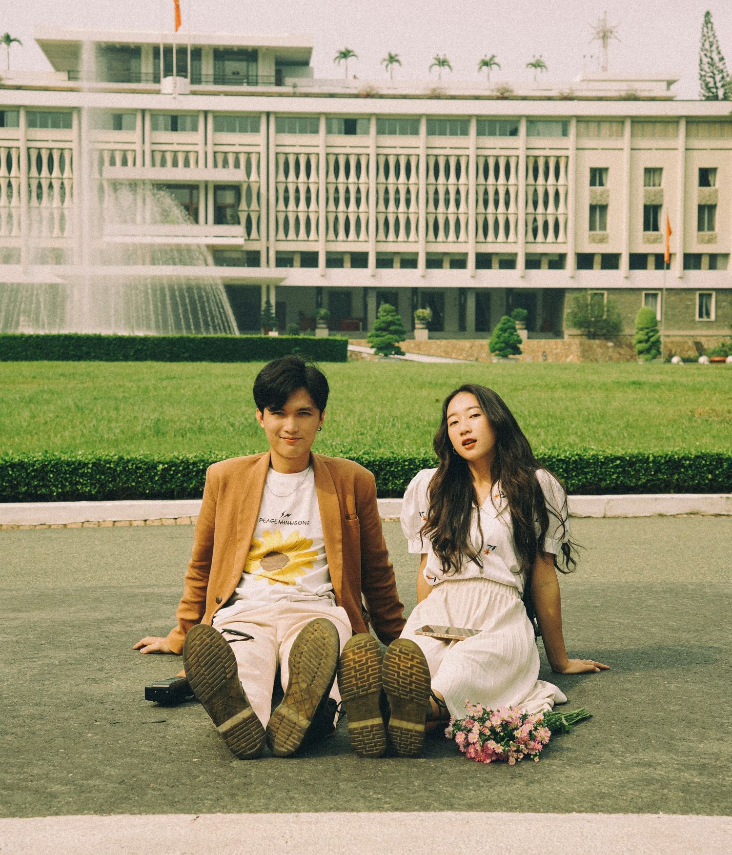 Top 10 địa điểm chụp ảnh cưới dinh độc lập đẹp lung linh cho cặp đôi trẻ