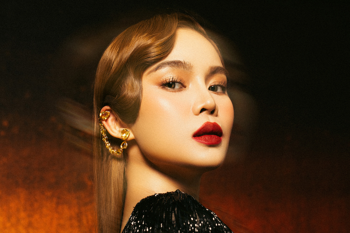 Album của Giang Hồng Ngọc lên Top 1 iTunes sau 1 tiếng phát hành