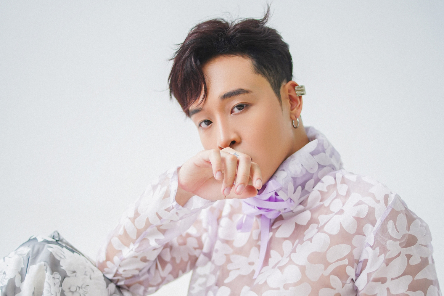 SOBE ra mắt MV mới, trải lòng về công việc TikToker