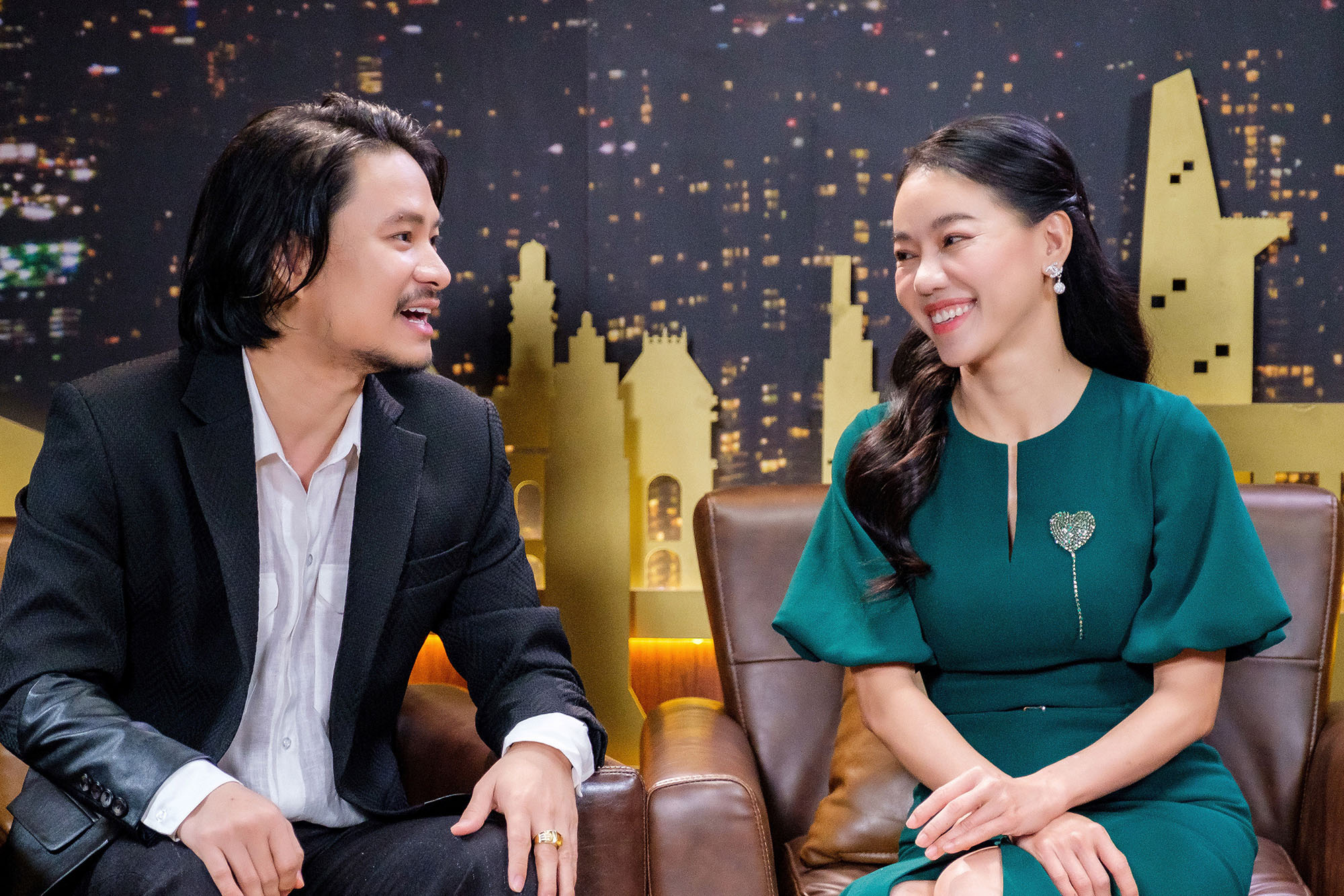 'Bà trùm hoa hậu' Phạm Kim Dung: Vẫn chờ một đám cưới từ Hoàng Nhật Nam