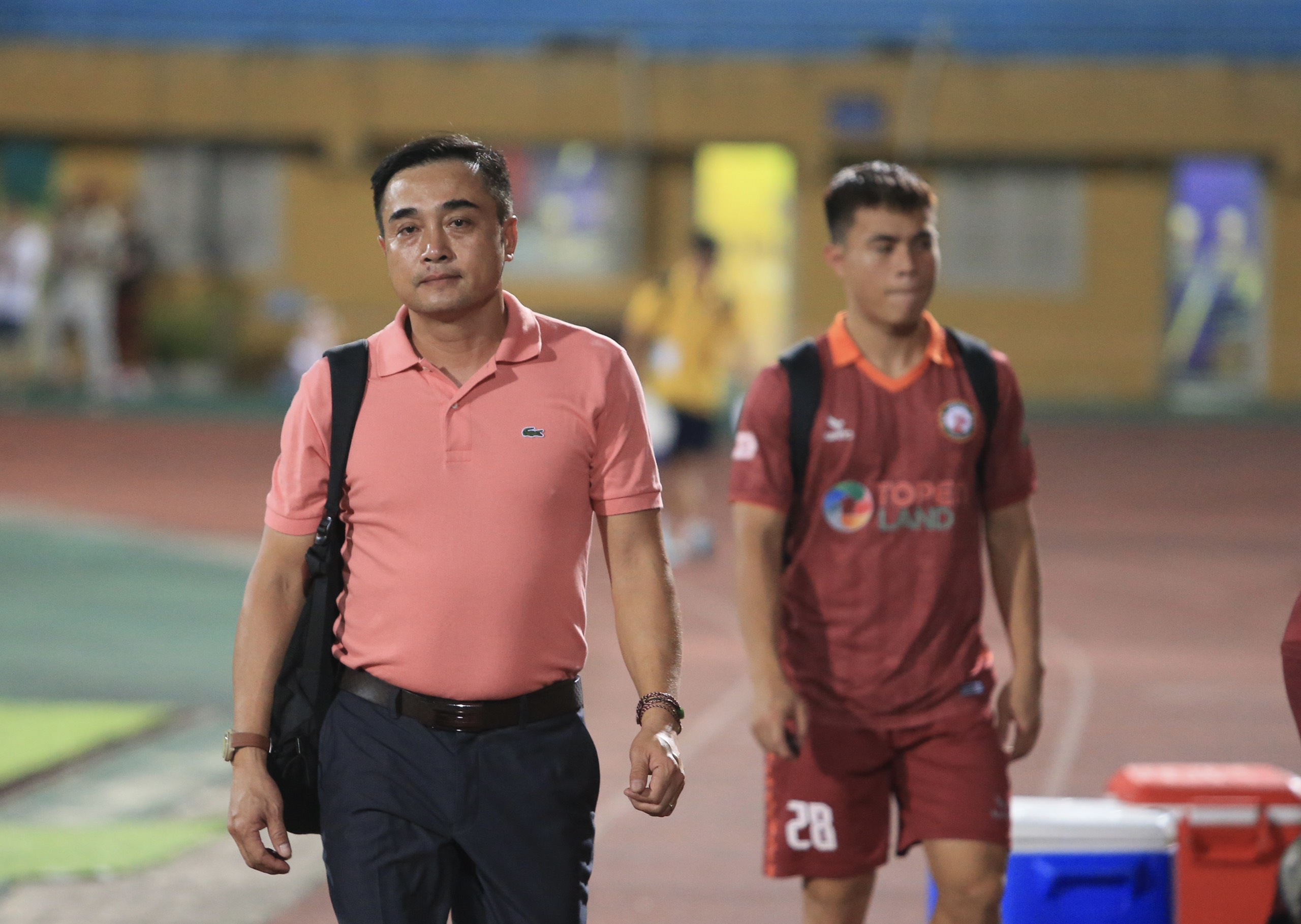 HLV Chun Jae-ho: 'Khi có kết quả tốt, Hà Nội FC bị nói mua trọng tài'