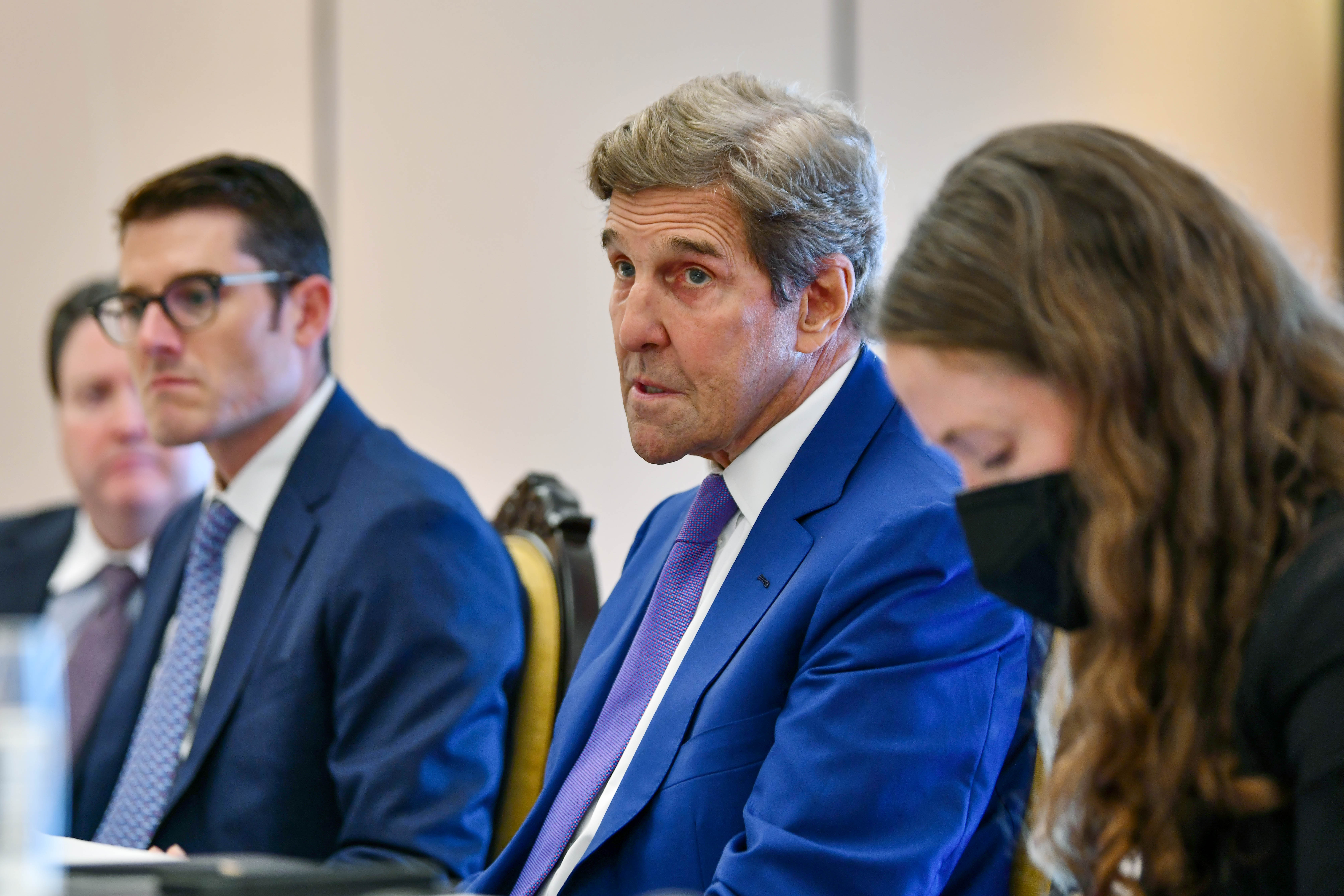 Đặc Phái Viên John Kerry Tổng Thống Biden Rất Muốn Thăm Việt Nam