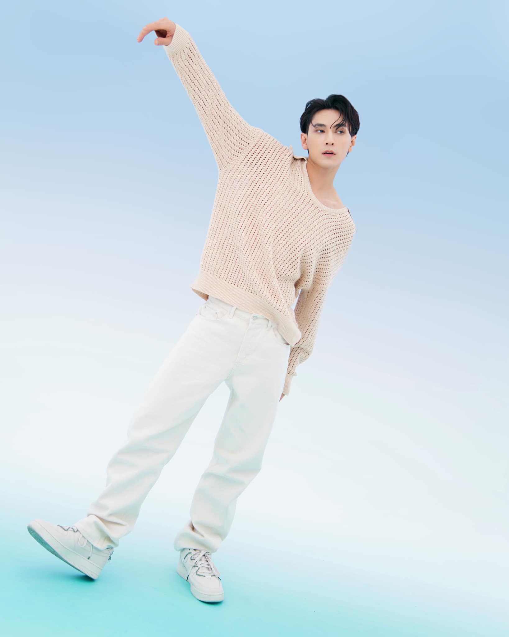 Sau 365daband, Isaac buồn vì mãi chưa có "hit quốc dân"