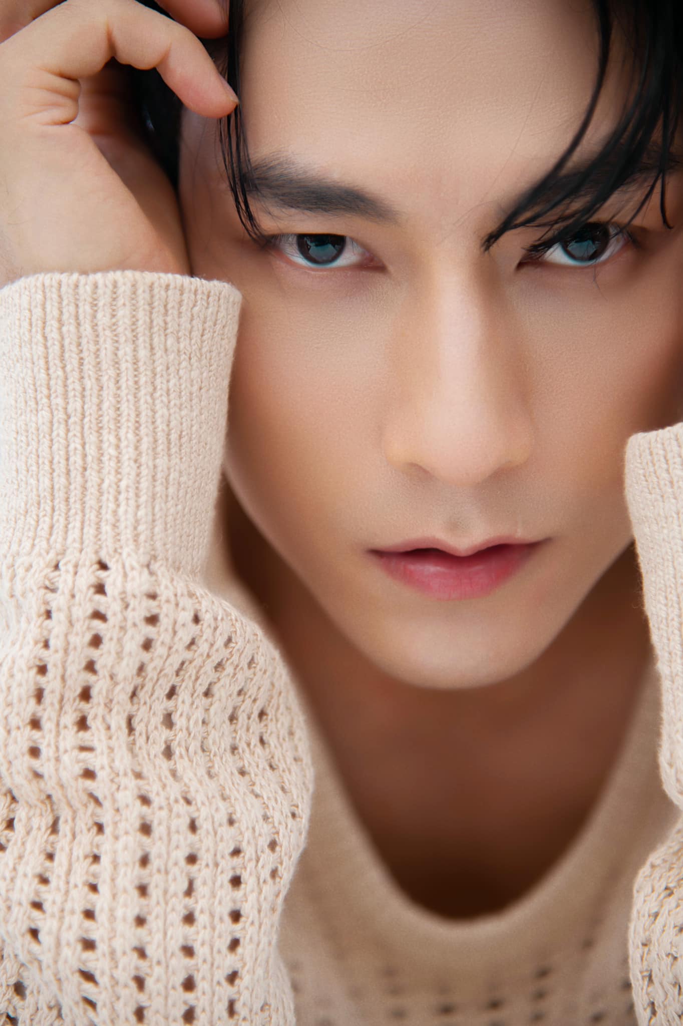 Isaac tiết lộ lý do chưa có người yêu: “Đó là lựa chọn”