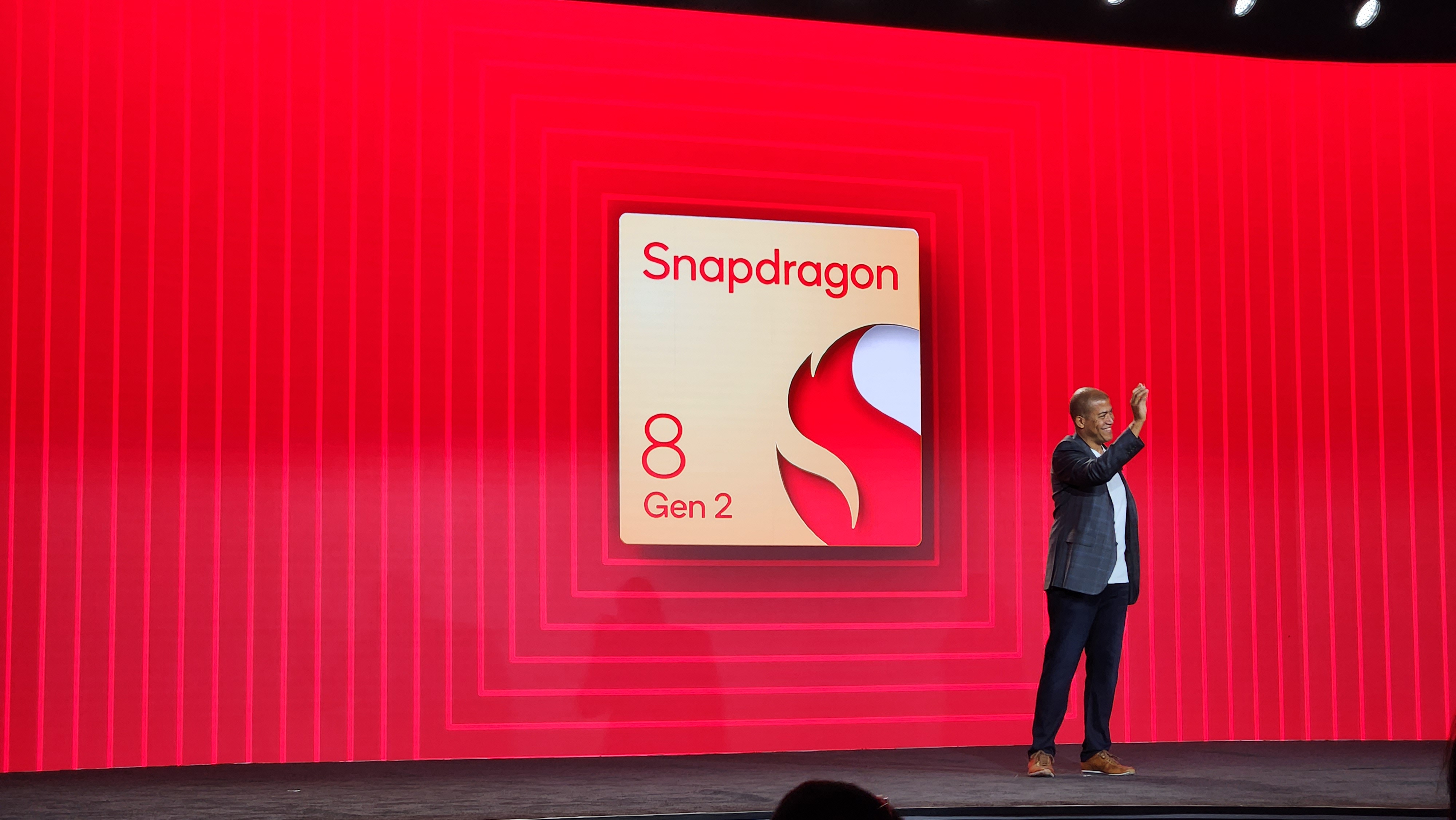 Qualcomm ra mắt Snapdragon 8 Gen 2 - chip 'khủng' nhất của thế giới Android