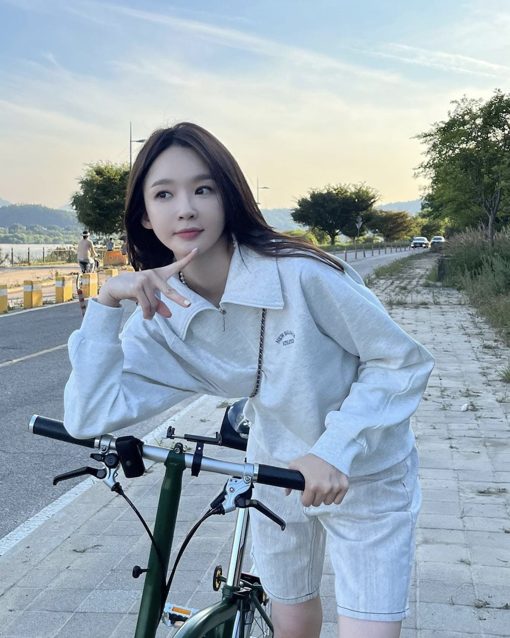 Mỹ nhân Hàn bị chê xuống sắc vì phẫu thuật thẩm mỹ