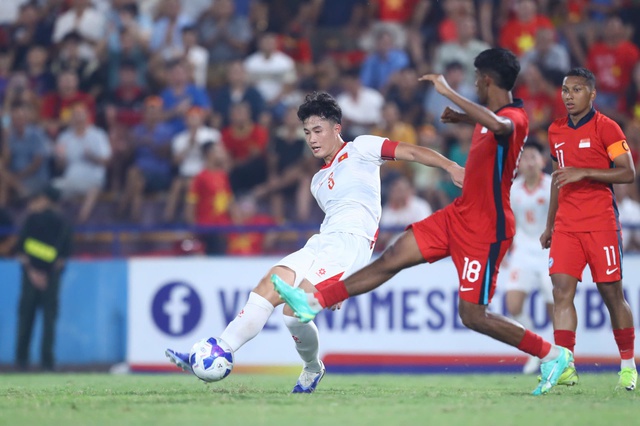 Indonesian referee officiated the group 'final' match between U.23 Vietnam and Yemen: King of ...