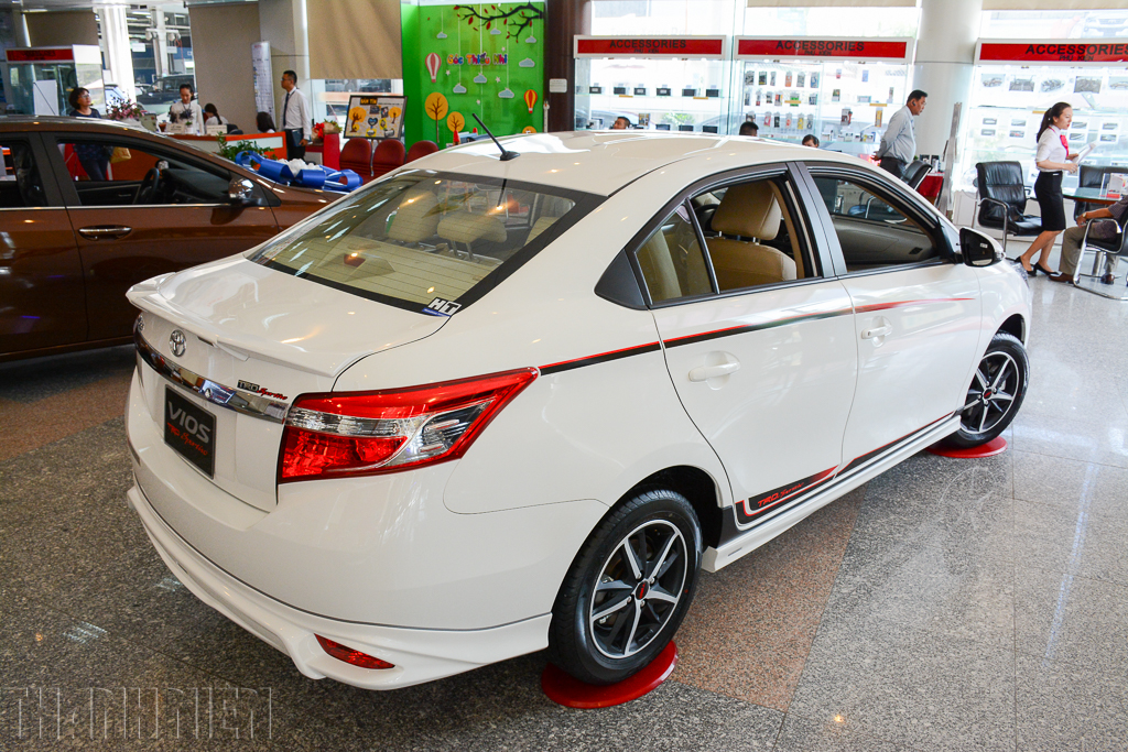 Chi tiết Toyota Vios TRD 2017 giá 644 triệu đồng tại Việt Nam