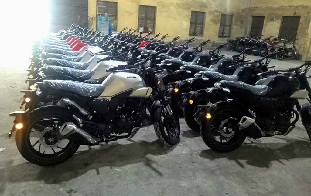 Honda CBF190 TR 2020 đầu tiên về Việt Nam, cạnh tranh Yamaha XSR 155