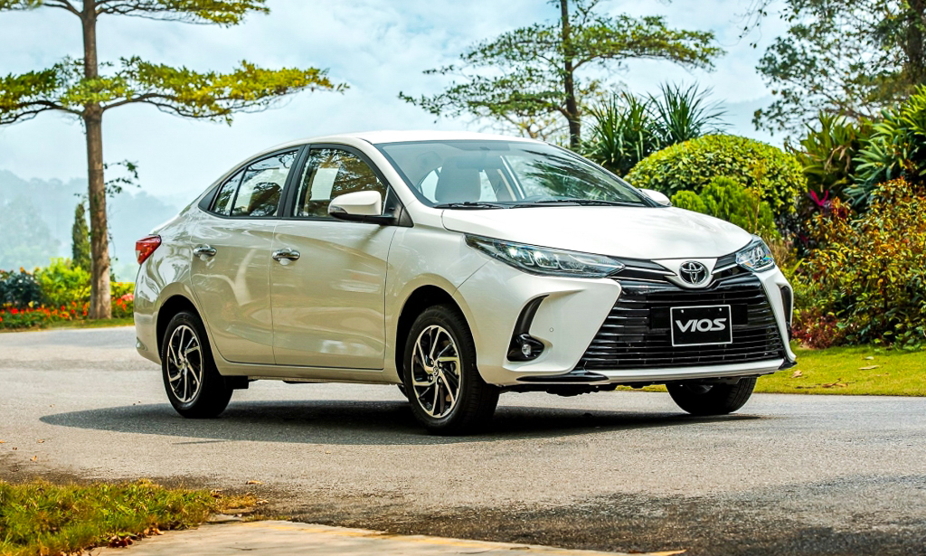 Ra đại lý, giá bán Toyota Vios 2021 giảm nhẹ cạnh tranh Honda City ...