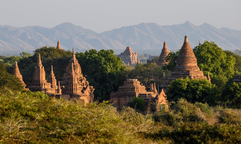 Người Myanmar giận dữ vì clip nóng ở thánh địa Bagan