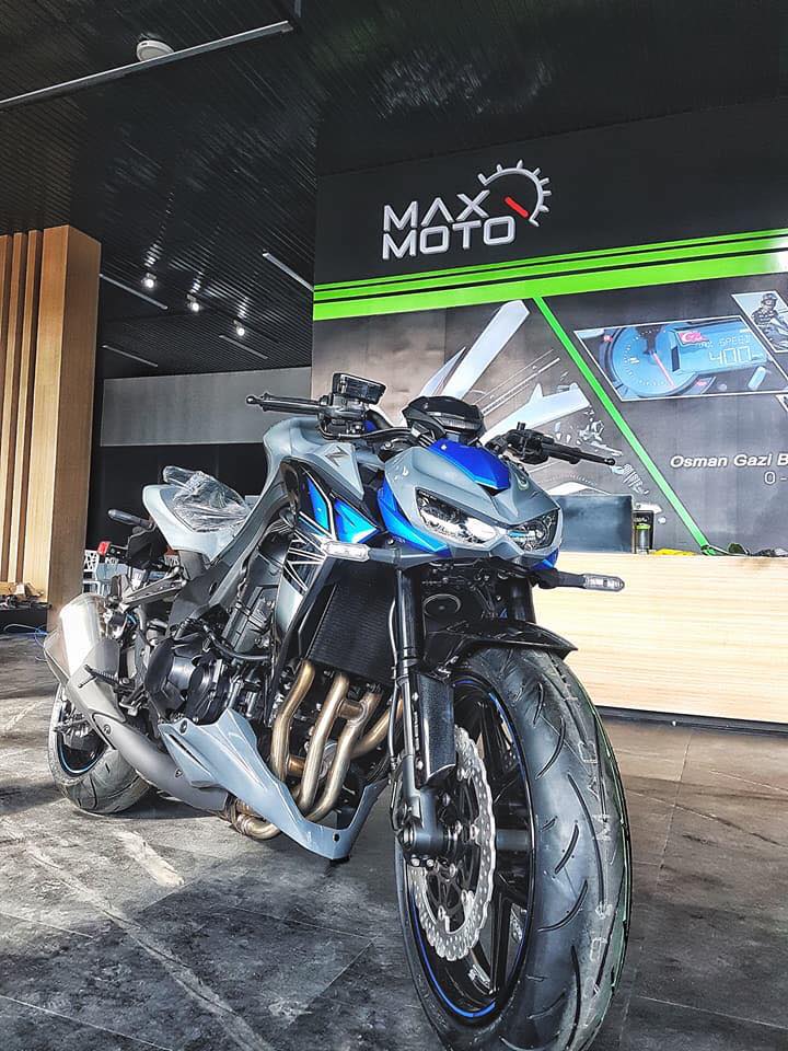Kawasaki Z1000 2018 giá 399 triệu đồng tại Việt Nam