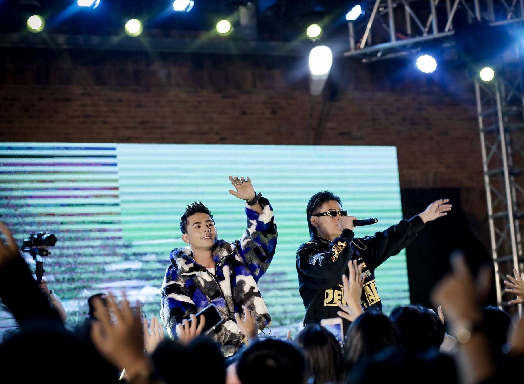 Lăng LD hé lộ quá khứ túng thiếu không tiền, không việc làm