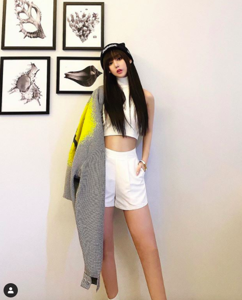 Bella Q: Bạn gái mới của Karik được khen xinh như hot girl xứ Hàn