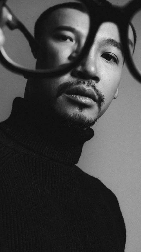 Rapper Hà Lê bất ngờ xuất hiện trên tạp chí âm nhạc danh tiếng Billboard Mỹ