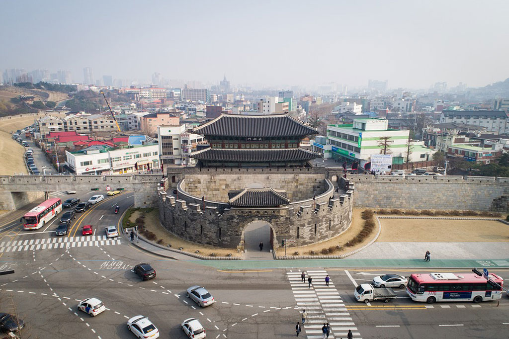 Dừng chân ở Pháo đài Suwon Hwaseong - di sản văn hóa thế giới UNESCO