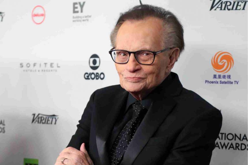 Những dấu ấn trong sự nghiệp lẫy lừng của 'vua truyền hình' Larry King