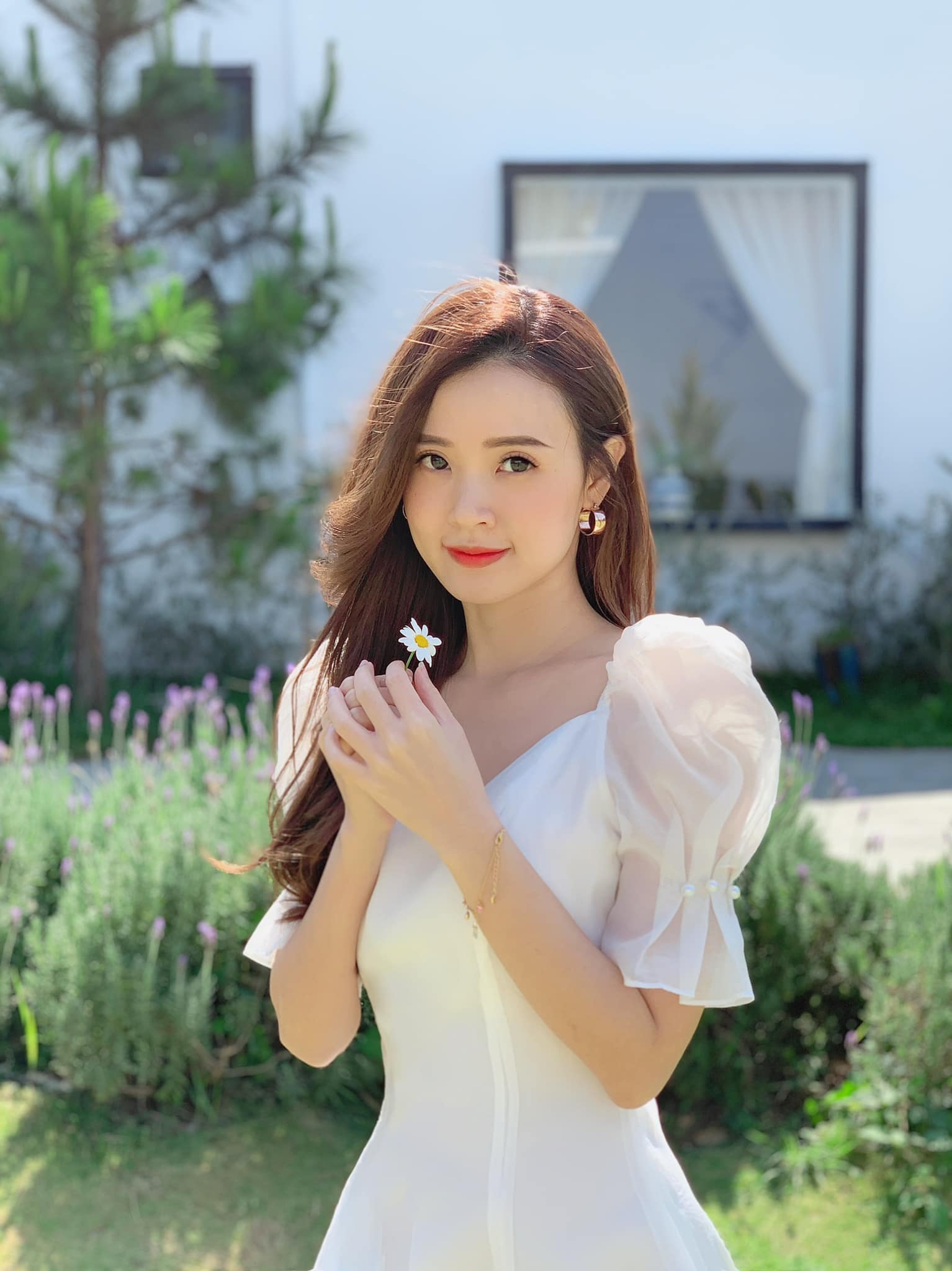 Midu trải lòng về chuyện độc thân ở tuổi 31