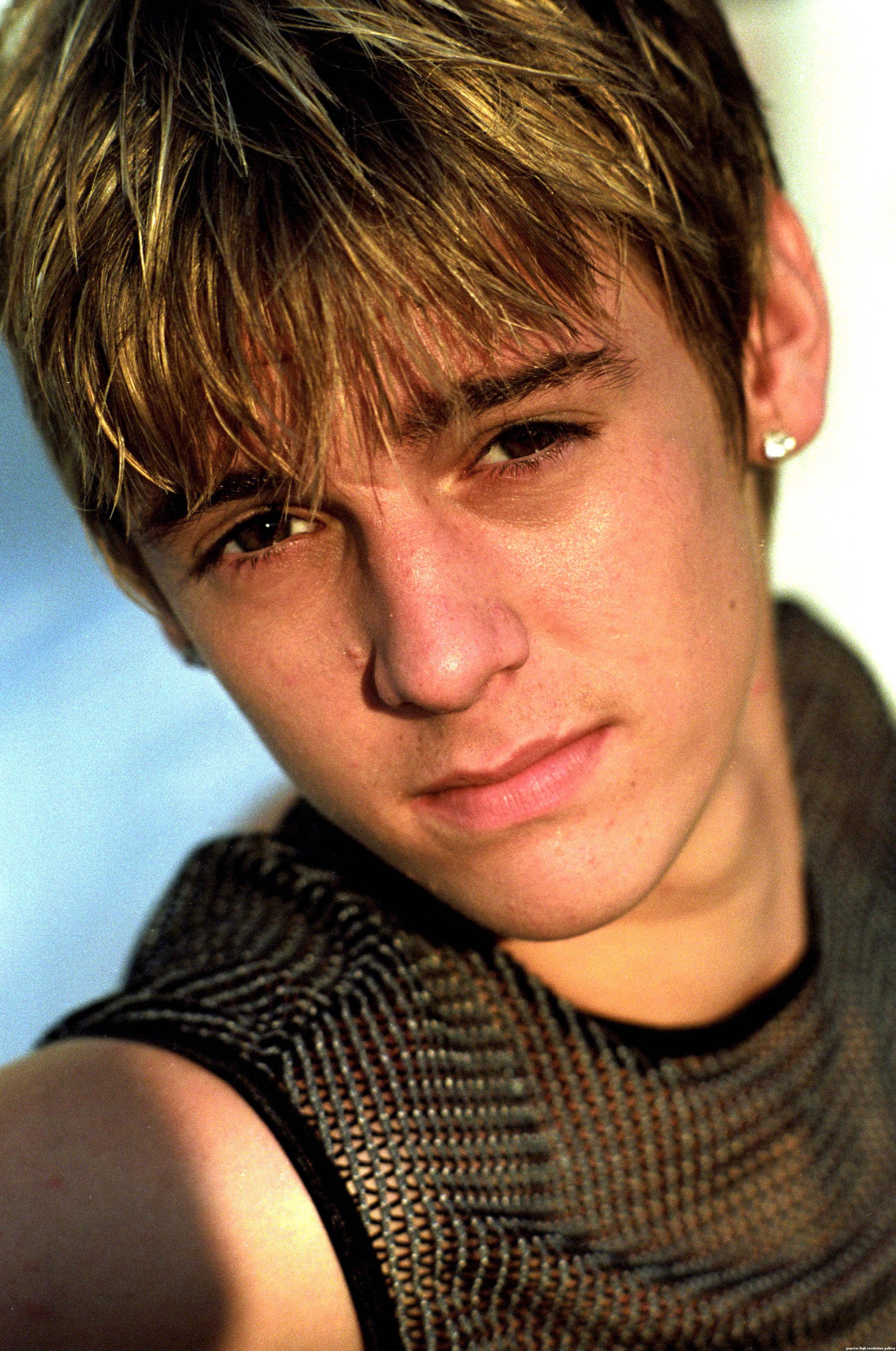 Aaron Carter: ‘Hoàng tử nhạc pop’ hết thời bị người thân xa lánh, bạn ...