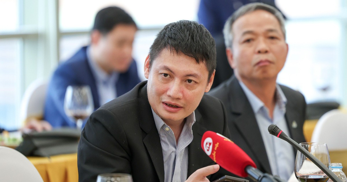 Tương lai AI Việt Nam: CEO MoMo đề xuất, CEO NVIDIA ủng hộ