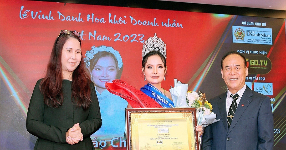 Nhà báo Chu Loan đoạt danh hiệu 'Nữ hoàng Truyền thông Việt Nam'