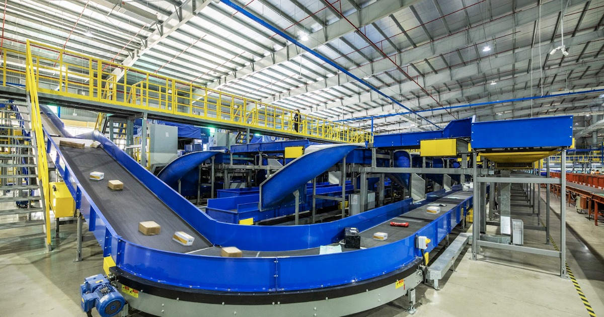 Lazada Logistics khánh thành trung tâm phân loại hàng hóa tự động tại ...