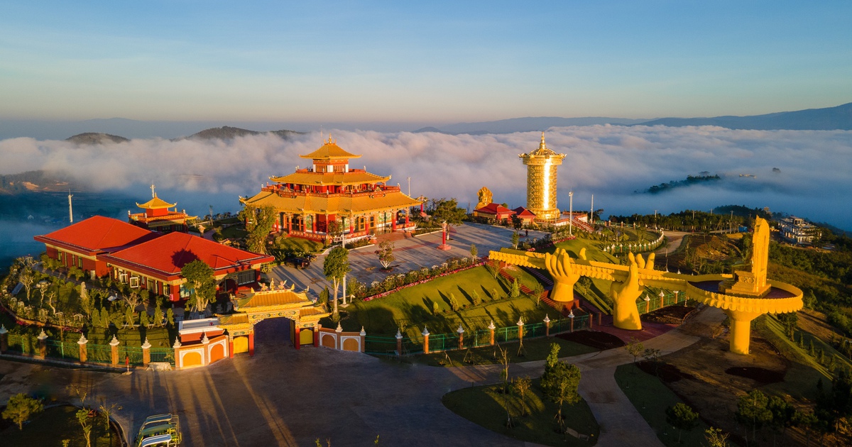 Đại bảo tháp kinh luân dát vàng 24k ở Lâm Đồng xác lập kỷ lục thế giới