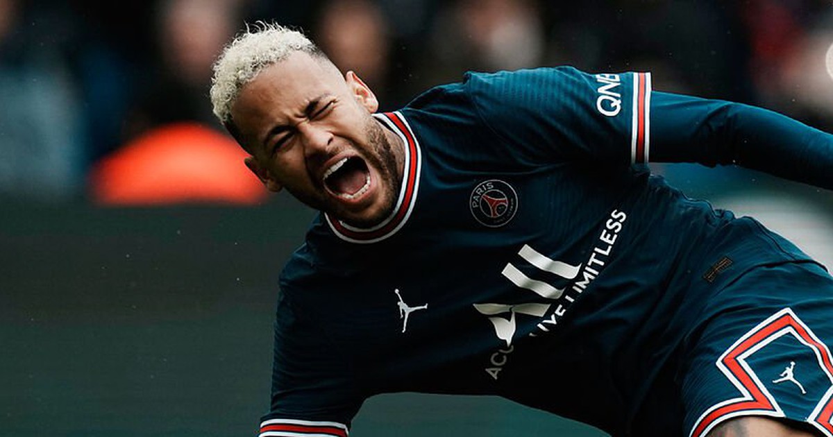 Neymar nghỉ hết mùa giải, sắp chia tay PSG