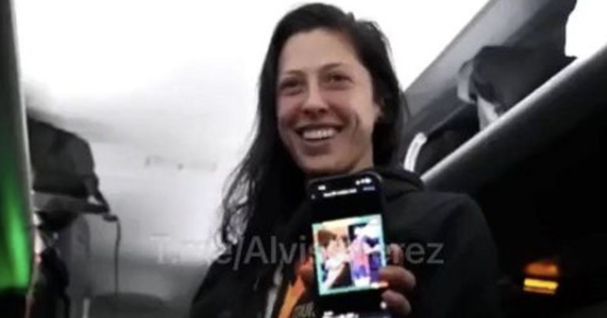 Jenni Hermoso đã đồng thuận để Chủ tịch Liên đoàn Bóng đá Tây Ban Nha ...