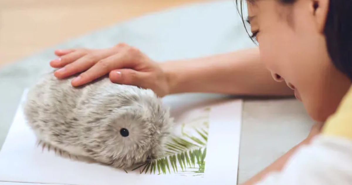 Casio giới thiệu robot thú cưng làm bạn với con người