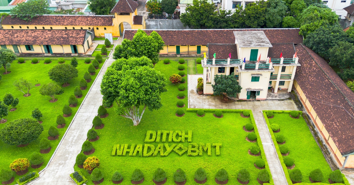 Bên trong nhà đày Buôn Ma Thuột