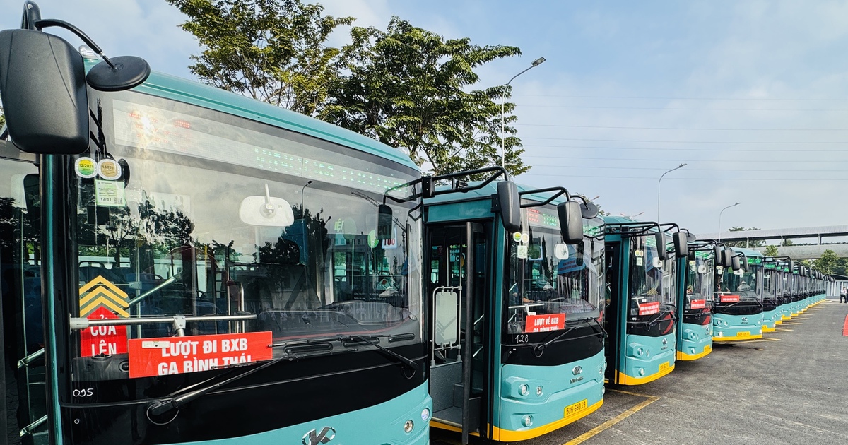 17 tuyến xe buýt nối các nhà ga tuyến metro số 1 chính thức lăn bánh