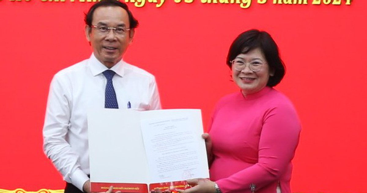 Bà Văn Thị Bạch Tuyết làm Trưởng ban Tổ chức Thành ủy TP.HCM