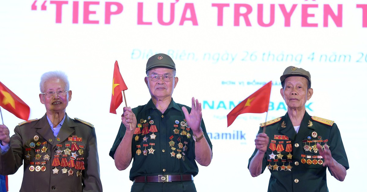 Gặp nhân chứng lịch sử Điện Biên Phủ 'đầu nung lửa sắt'