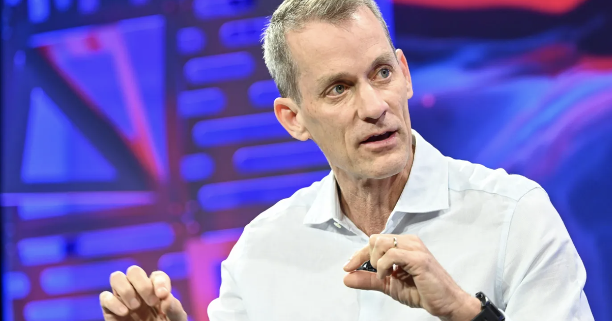 Jeff Dean - nhà khoa học chuyên về AI của Google sắp đến Việt Nam