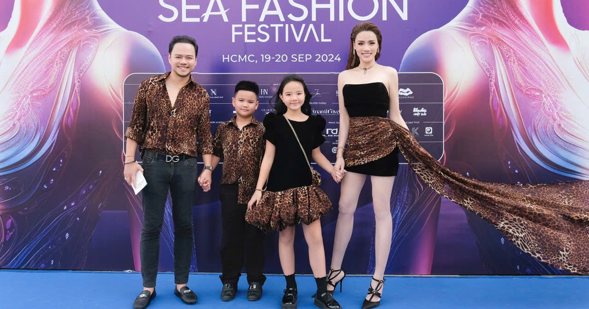 Chồng đạo diễn đến mừng Trang Nhung tái xuất sàn diễn